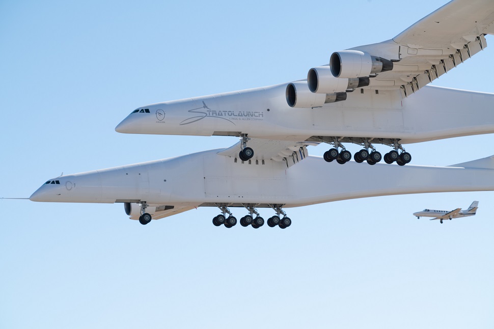 Scaled Composites Model 351 Stratolaunch, il suo primo volo