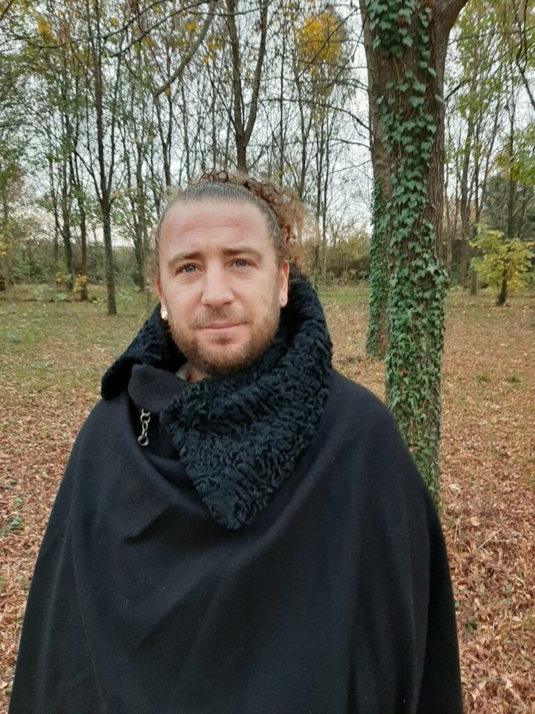 Il Tabarro: un capo di lusso, un indumento di nicchia