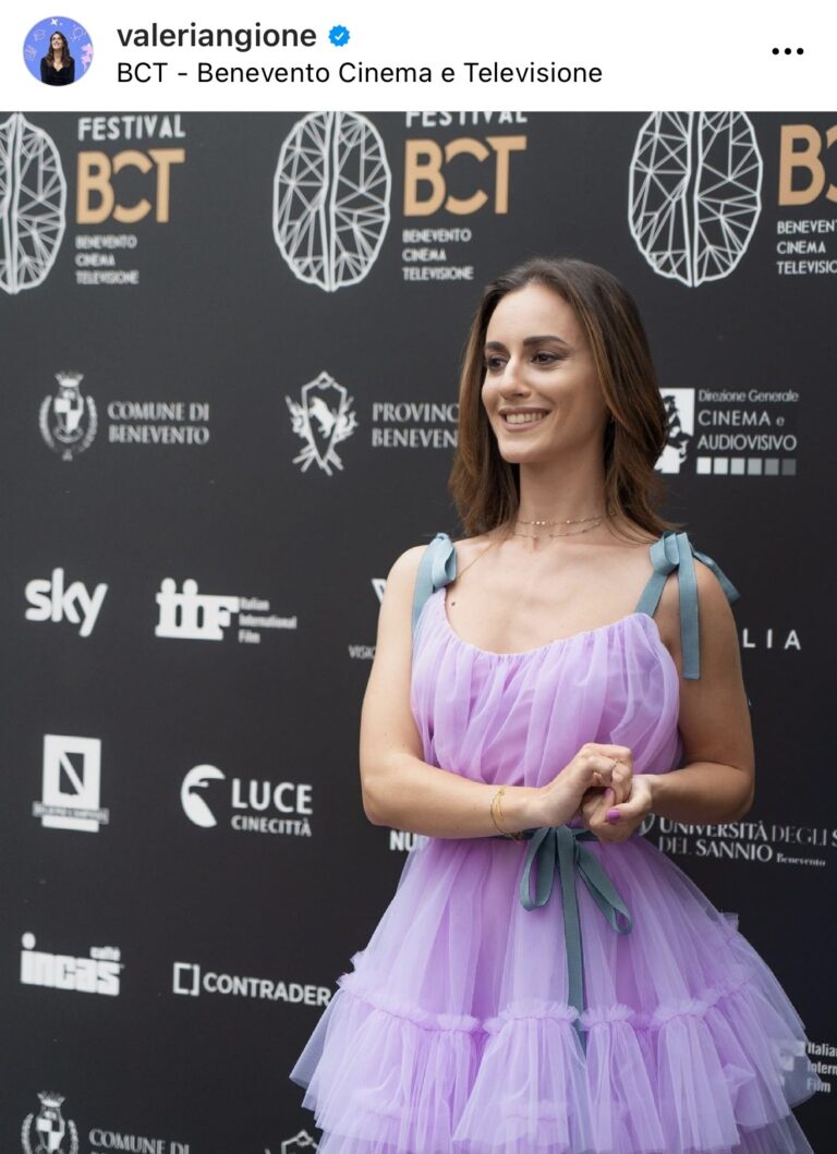 Valeria Angione debutta a teatro con il suo spettacolo “Riparto da Me”