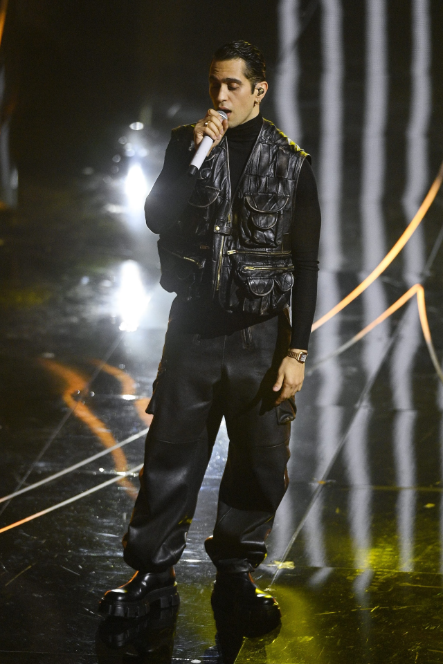 Outfit Sanremo 2024: i look della prima serata